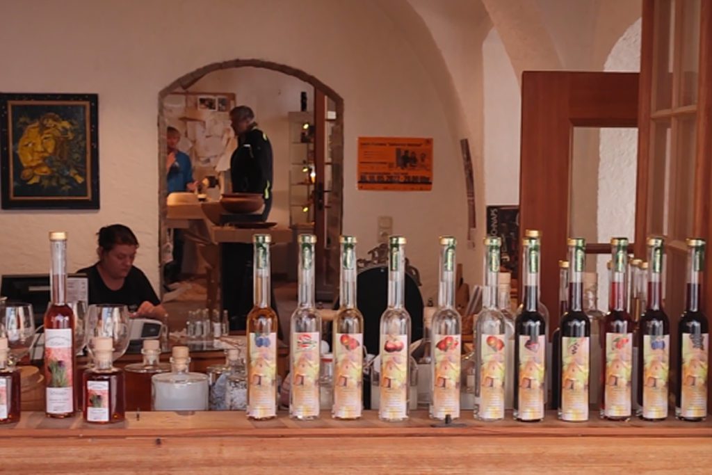 25 Of The Best Souvenirs From Italy (Legit Italian Souvenirs ...